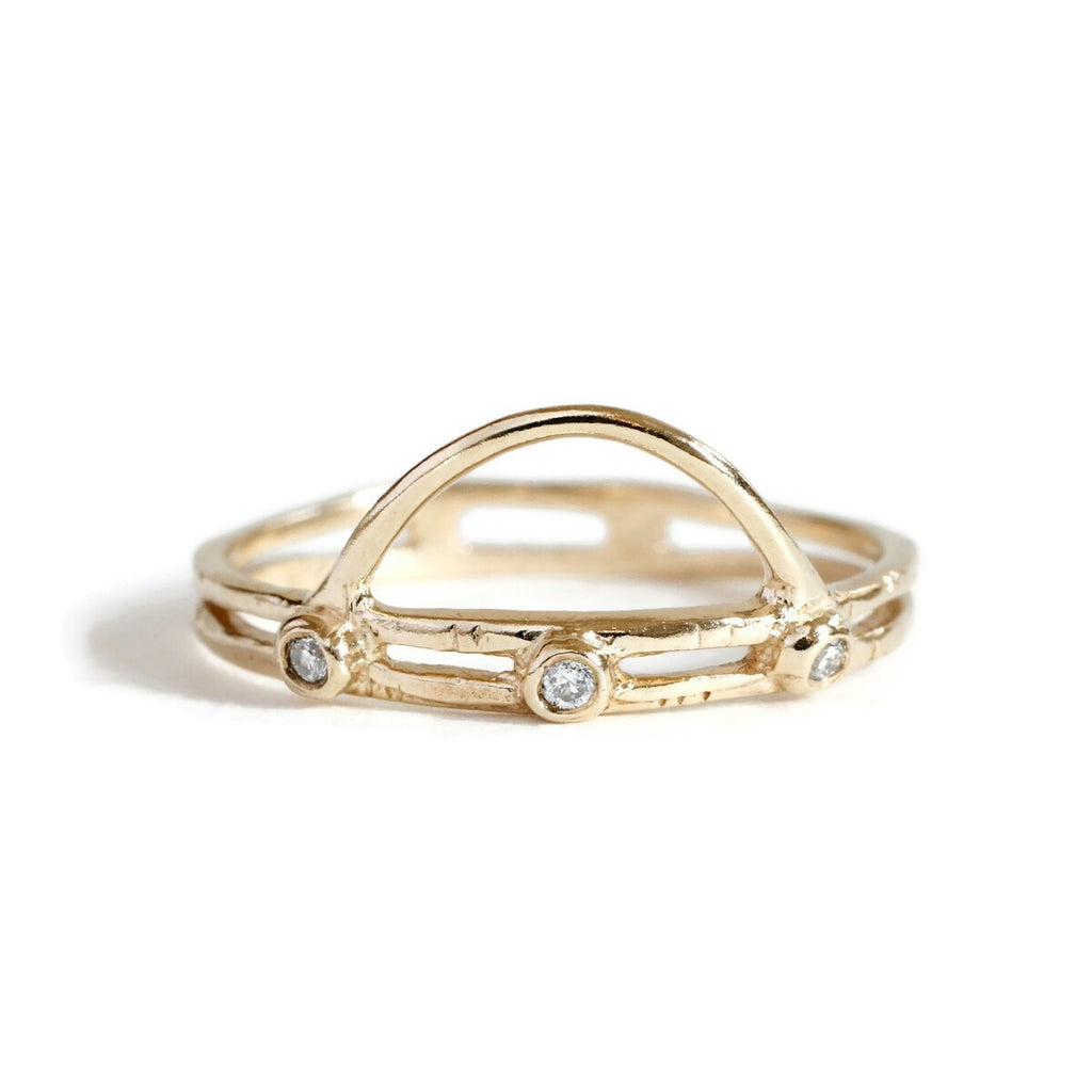 Sun + 3 Diamond Ring – Linn.